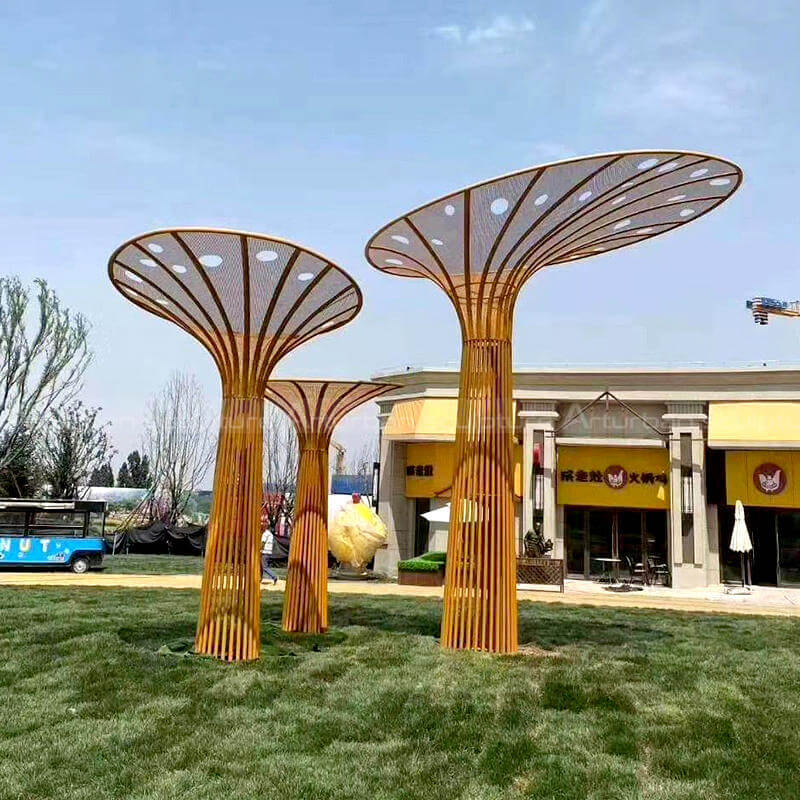 Giant Tree Sculpture