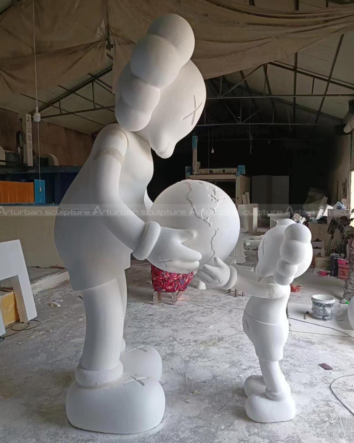 kaws the promise replica - Arturban Statue