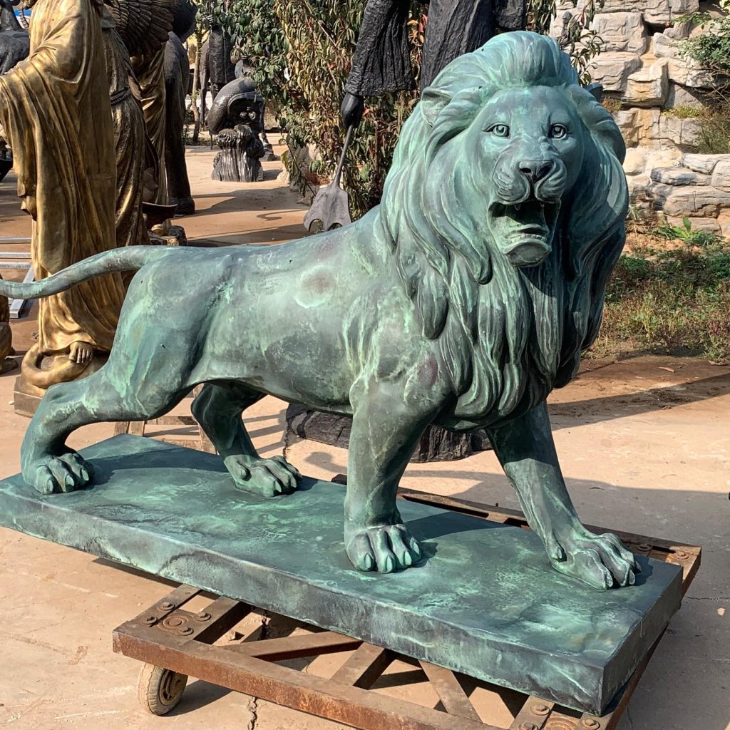 Lion Yard Ornament - Arturban Statue