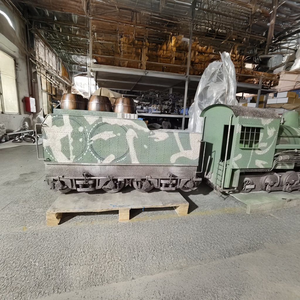 Brass Steam Locomotive - Arturban Statue