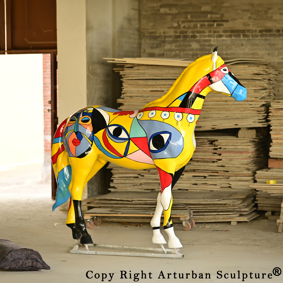 Painted Horse Statue - Arturban Statue