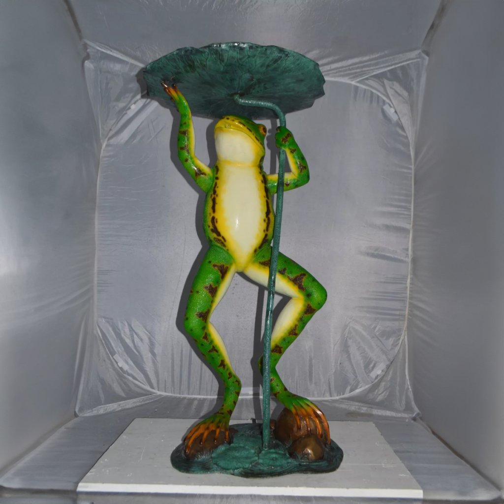 Frog Umbrella Statue - Arturban Statue