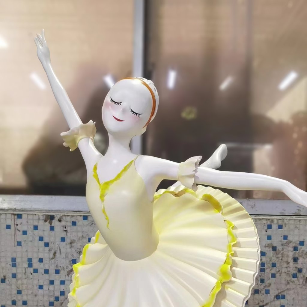 Ballerina Action Figure - Arturban Statue