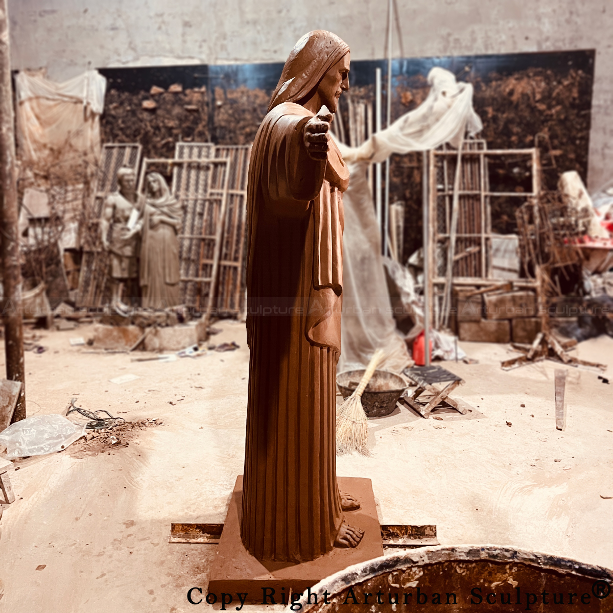 Jesus Christ the Redeemer Statue - Arturban Statue