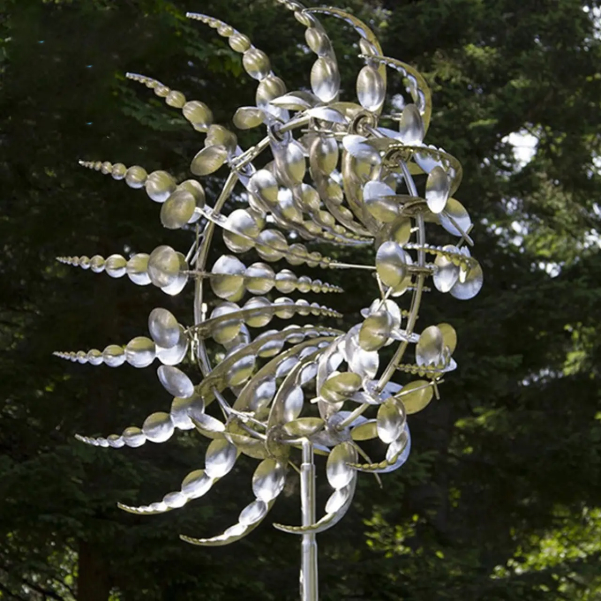 Wind Powered Kinetic Sculpture - Arturban Statue