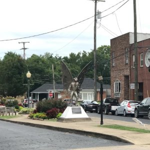 Statue of Mothman: A Curious Legend - Arturban Statue