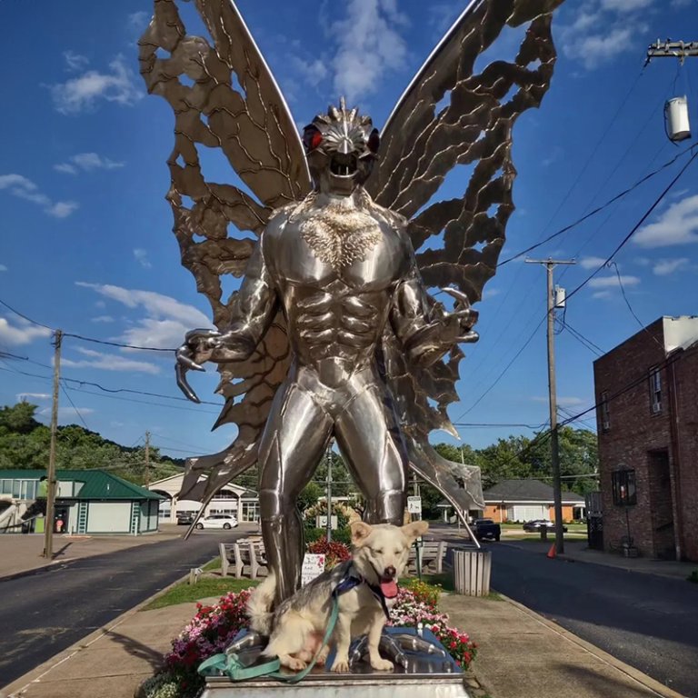 Statue of Mothman: A Curious Legend - Arturban Statue