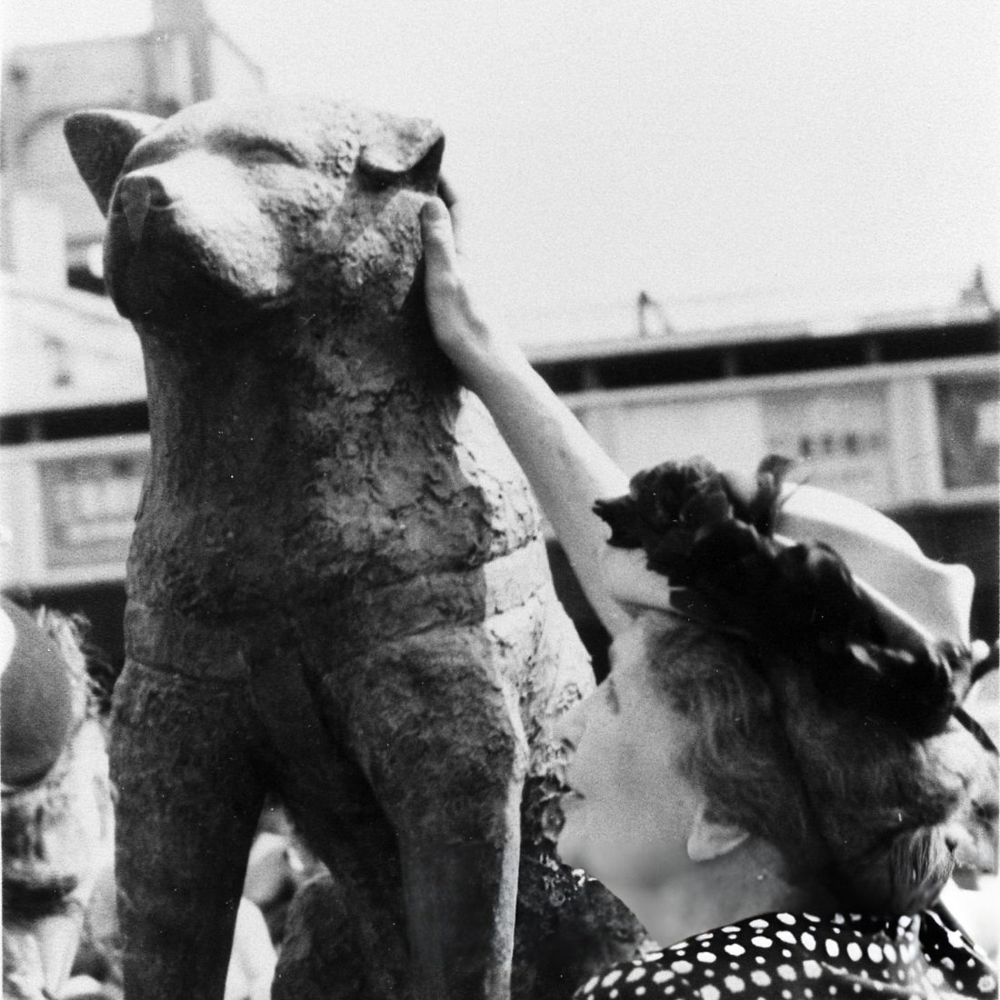 Hachiko Statue: Story and Meaning - Arturban Statue