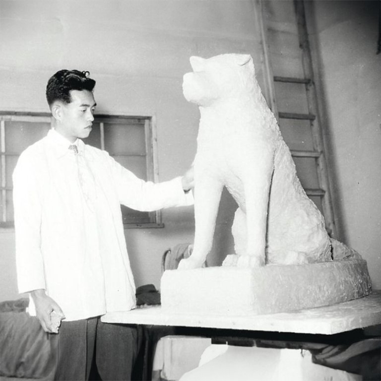 Hachiko Statue: Story and Meaning - Arturban Statue