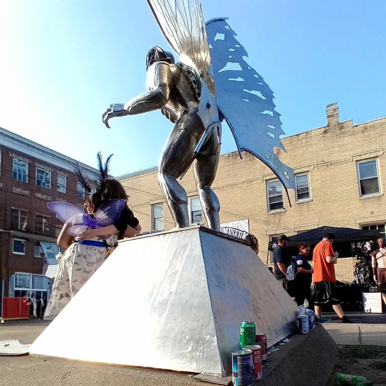 Statue of Mothman: A Curious Legend - Arturban Statue