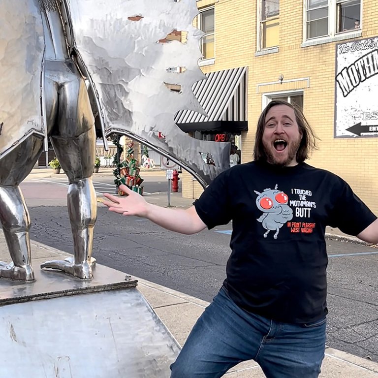 Statue of Mothman: A Curious Legend - Arturban Statue